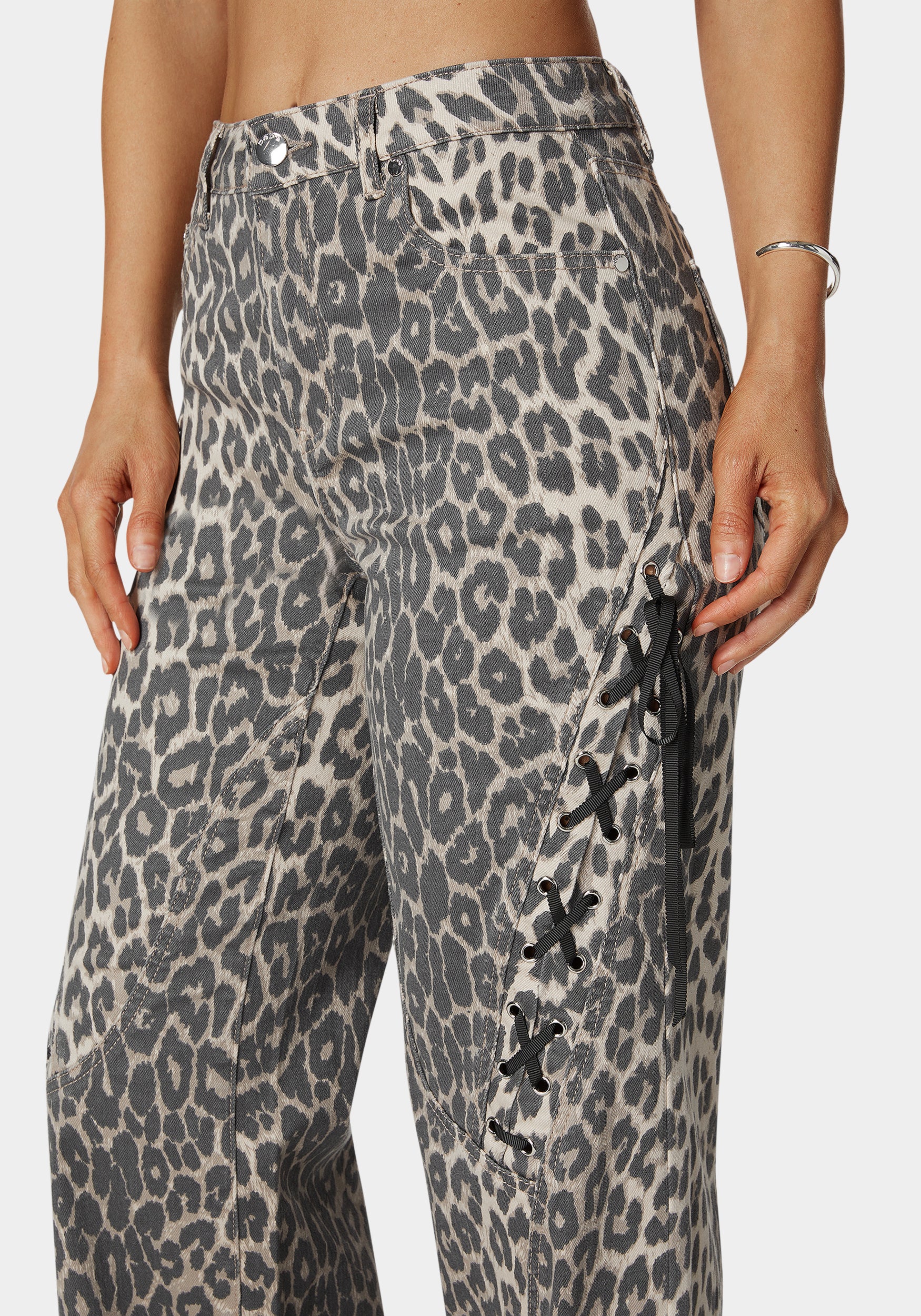 High Waist Cheetah Print Wide Leg Jeans – bebe